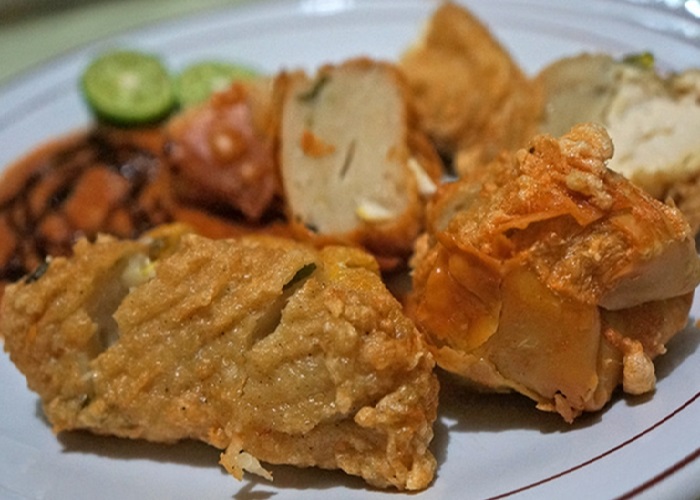 Wajib Coba! 5 Batagor Terenak di Bandung - Tokopedia Blog