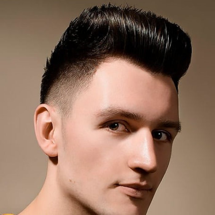 30 Model Rambut Pendek Pria: Potongan yang Tak Pernah 'Basi'