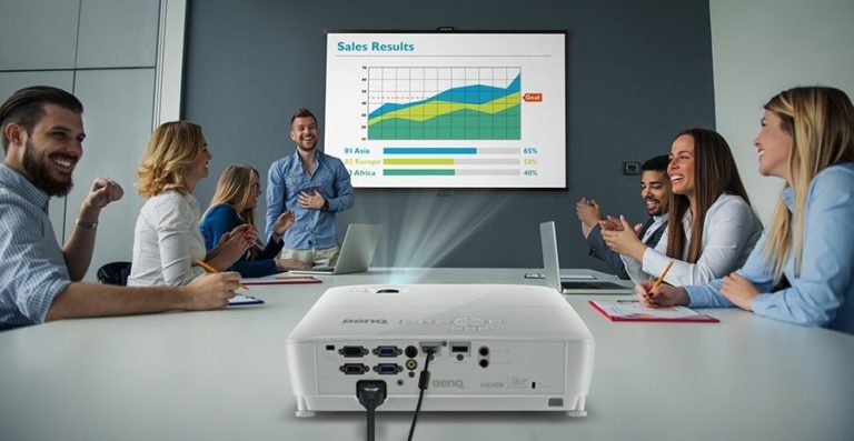 10 Merk Proyektor Terbaik: Mini, Portable & Home Theater - Tokopedia Blog