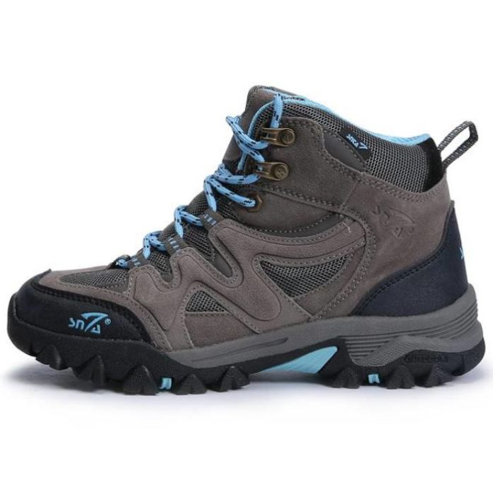 15 Merk Sepatu Hiking dan Trekking Terbaik