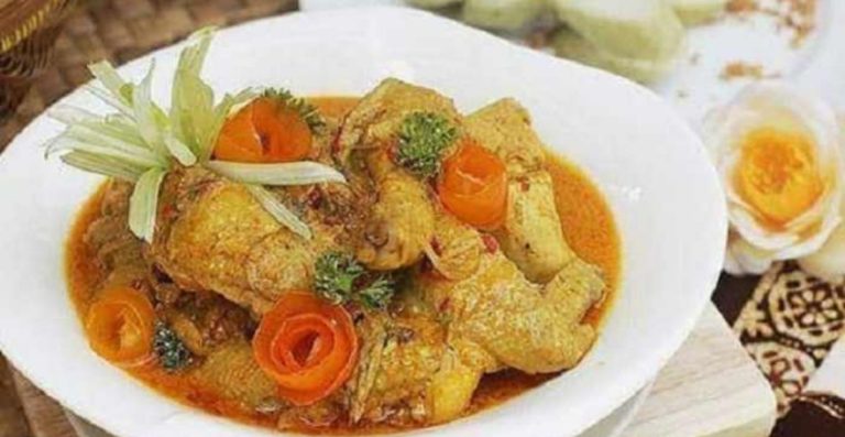 9 Kuliner Tradisional Khas Manado Paling Populer - Tokopedia Blog