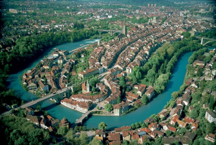 12 Rekomendasi Tempat Wisata di Swiss Terbaik - Tokopedia Blog