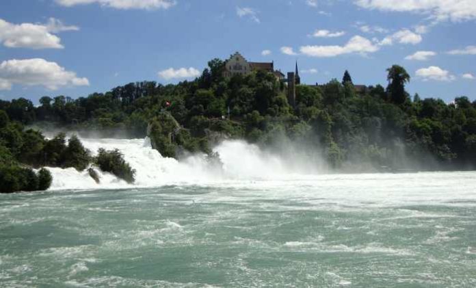 12 Rekomendasi Tempat Wisata di Swiss Terbaik - Tokopedia Blog