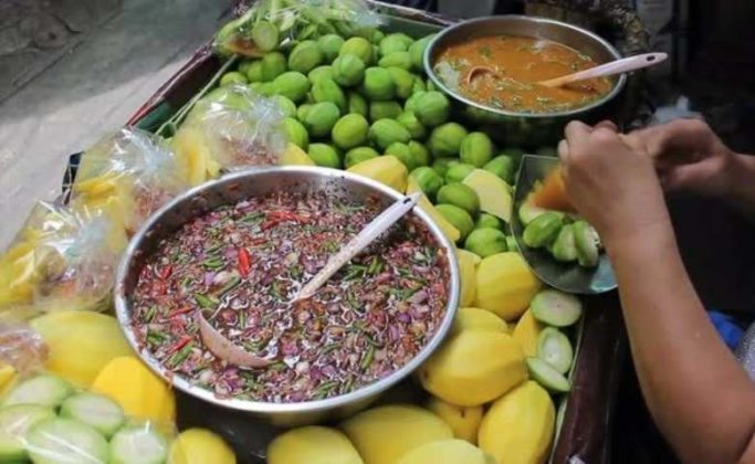 5 Kreasi Resep dan Cara Membuat Rujak Buah Segar