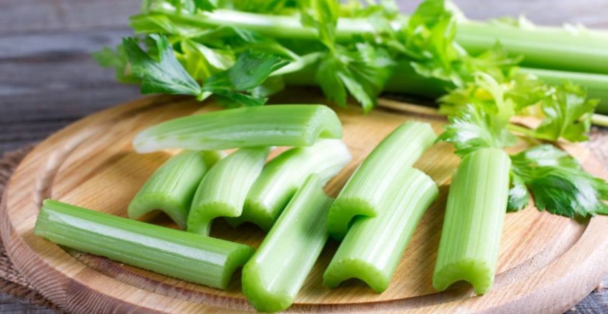 11 Manfaat Seledri: Daun Beraroma Khas, Khasiat Tak Terbatas