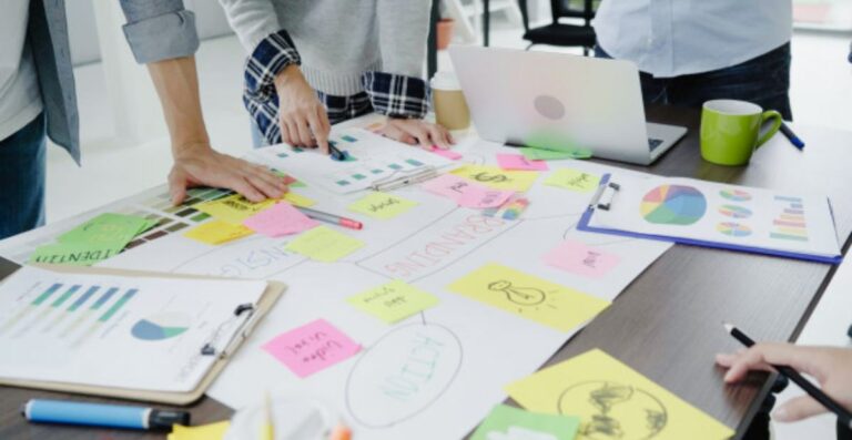 Apa Itu Brainstorming? Perlukah Dilakukan? Simak Penjelasannya!