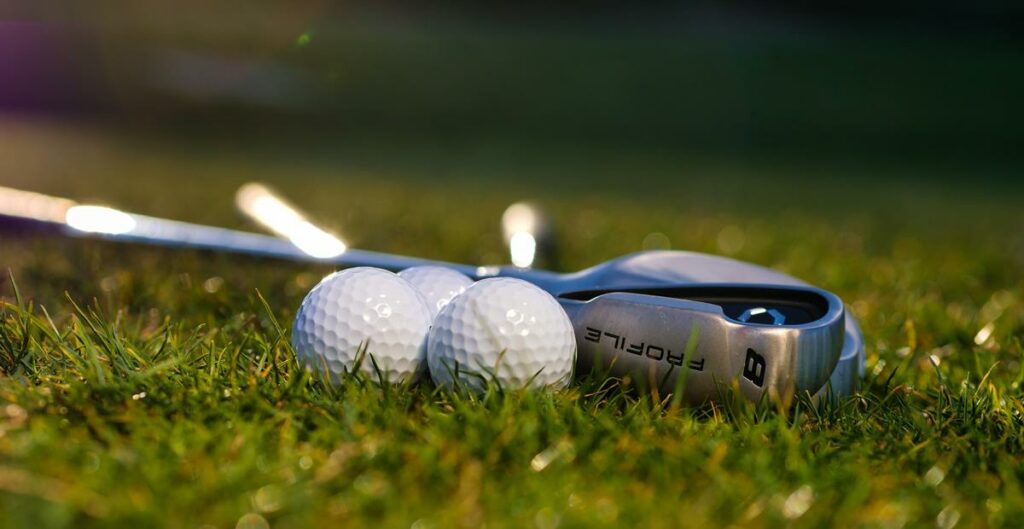 7 Merk Stick Golf Terbaik: Pukul Tepat Sasaran - Tokopedia Blog