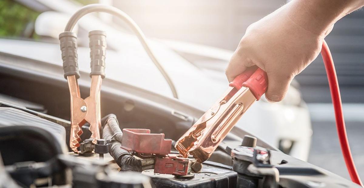 Cara Jumper Aki Mobil: Ini tips dan Langkah yang Benar
