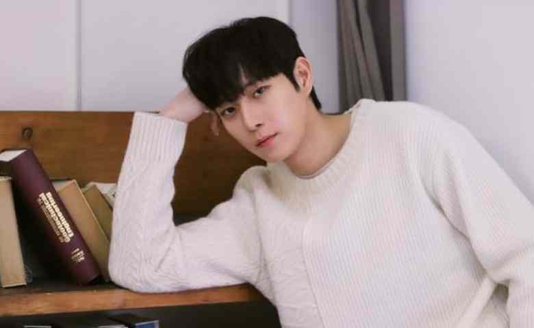 15 Model Two Block Haircut Pria: Bak Artis Korea