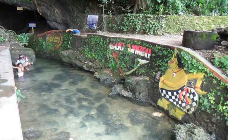 12 Tempat Wisata di Pati, Terpopuler dan Terbaru (2021)