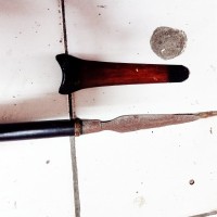 Jual Tombak Dayak Antik Tua Sepuh Tongkat Dari Kayu Ulin Kayu Besi ...