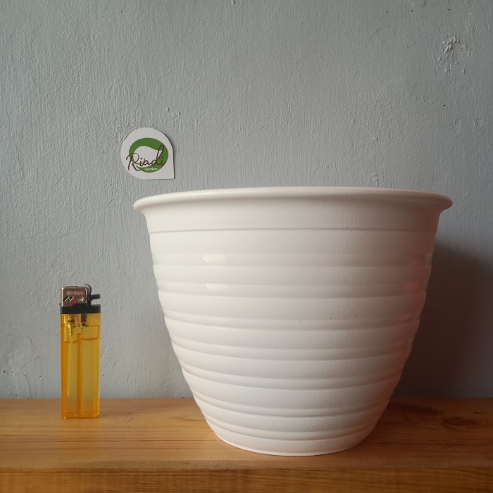 Jual Pot Putih Bulat Tawon sedang Harga Terbaik Barang Berkualitas ...