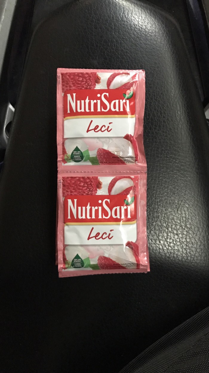 Jual Nutri Sari Leci 1 Renceng 10 Sachet Bungkus Pcs - Nutrisari Lychee ...