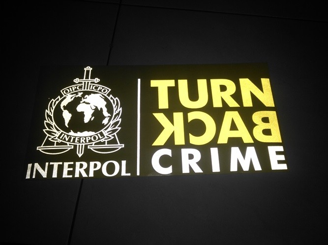 Jual Stiker / Sticker Cutting Interpol Turn Back Crime - Kota Semarang ...