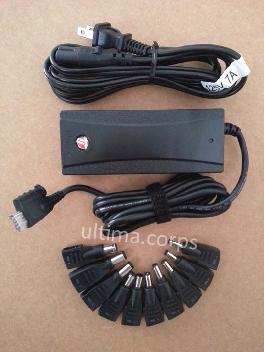 Jual Targus Universal Power Adapter 90W Charger Adaptor Laptop - Kota ...