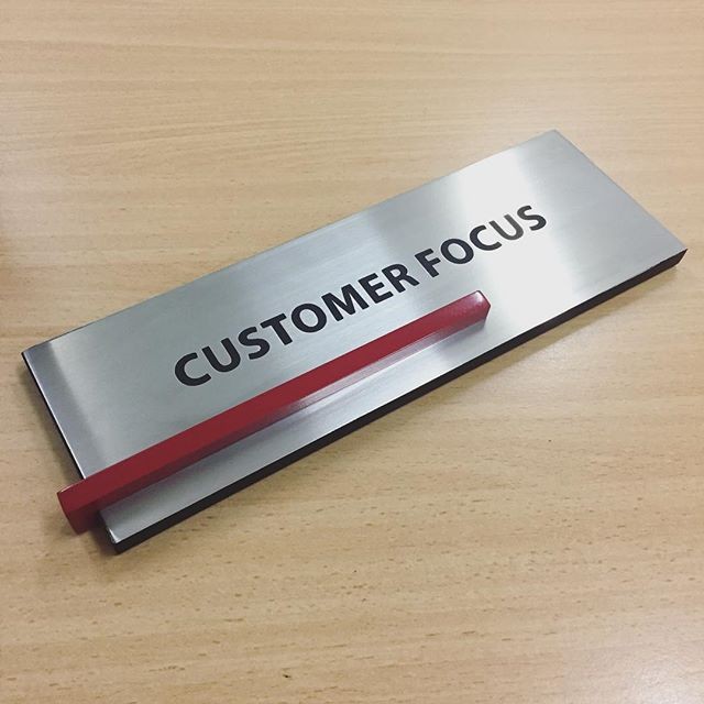 Jual Door Sign Stainless Steel / Papan Nama Ruang - Jakarta Barat ...