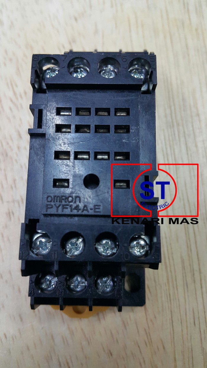 Jual Soket Relay MY4 PYF14A-E Omron 14 Kaki. ASLI - Jakarta Pusat - ST Electric | Tokopedia