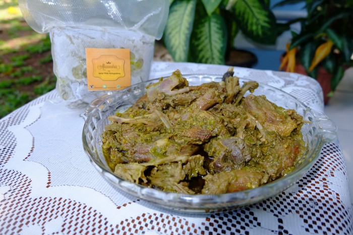 Jual GULAI ITIAK LADO MUDO makanan khas BUKITTINGGI BEBEK CABE SAMBEL ...
