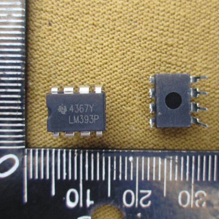 Jual IC LM393 LM393P LM393N LM393M DIP 8 PIN DUAL DIFFERENTIAL COMPARATOR - Kota Medan - Pi ...