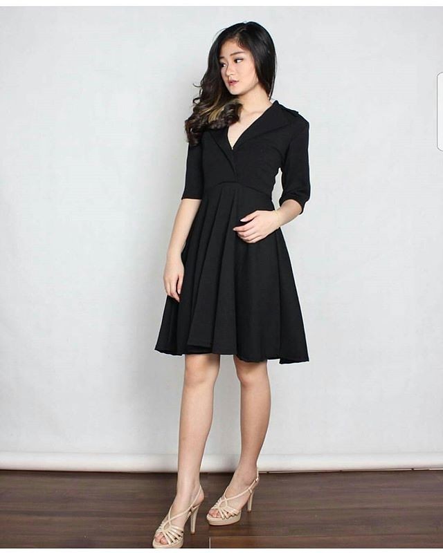 Jual Midi dress Scuba Hitam - Multi Color, L - Jakarta Barat ...