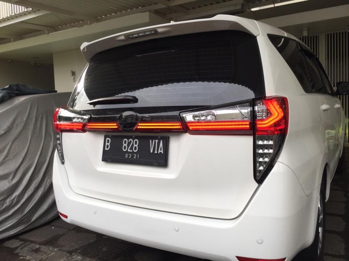 Jual STOP LAMP - TOYOTA INNOVA REBORN ALL SMOKE - EAGLE EYES - LEXUS ...