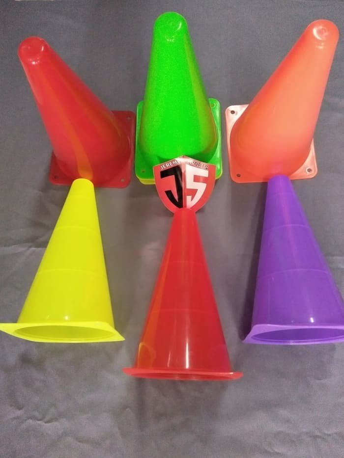 Jual Cone / Cones Kerucut rapat full untuk Latihan Olahraga 23cm ...