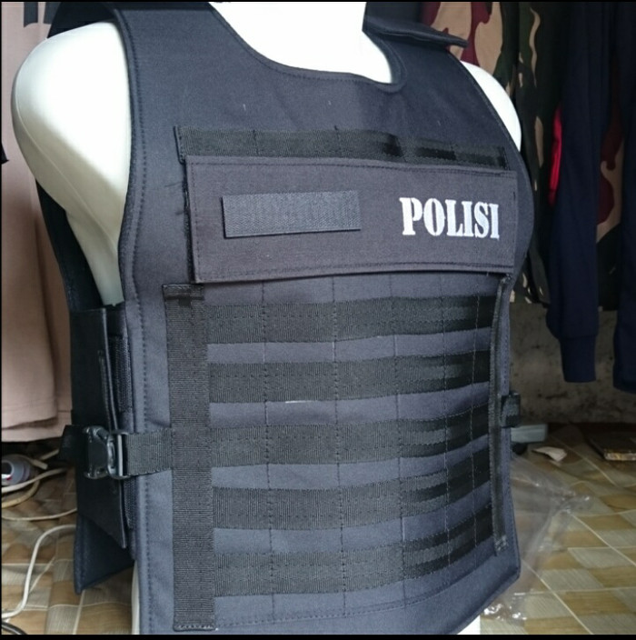 Jual ROMPI POLISI TEBAL/ROMPI OUTDOOR/ROMPI MOTOR/VEST POLISI - Kota ...