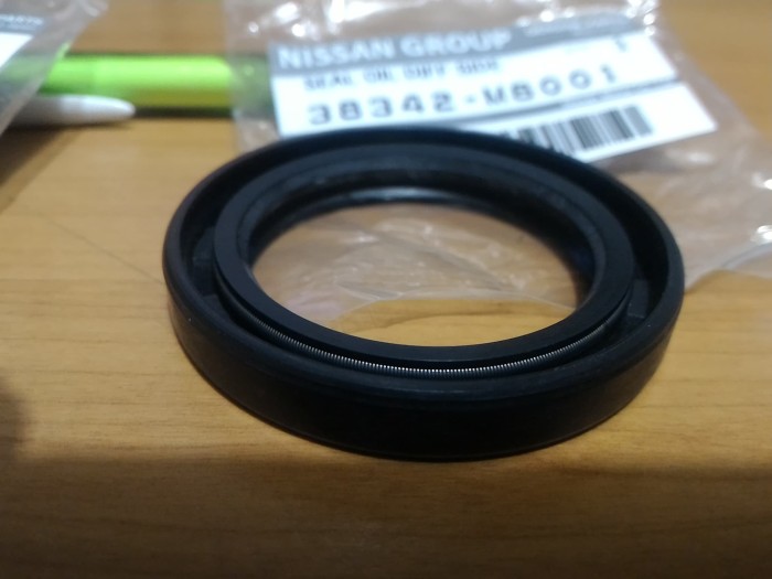 Jual Sentra N16 Sunny B13 Seal As Roda Drive Shaft Cv Joint 38342-M8001 ...
