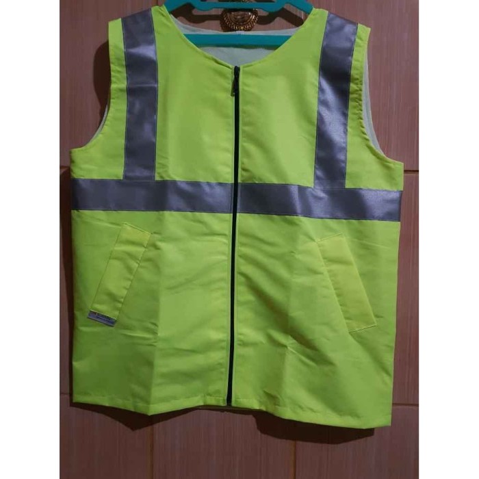 Jual Rompi Safety reflektor 3M & Anti air (taslan coating) - Kota ...
