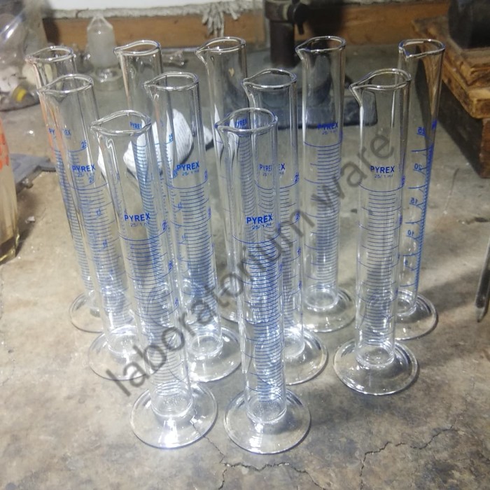 Jual Measuring cylinder 25ml pyrex atau Glass ukur 25ml pyrex skala ...