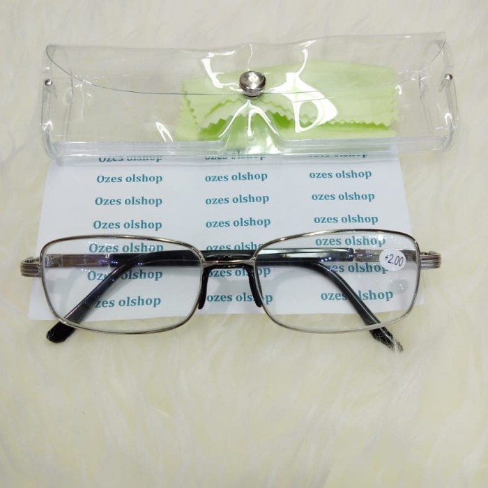 Jual kacamata baca plus bahan lensa kaca asli untuk pria dan wanita ...