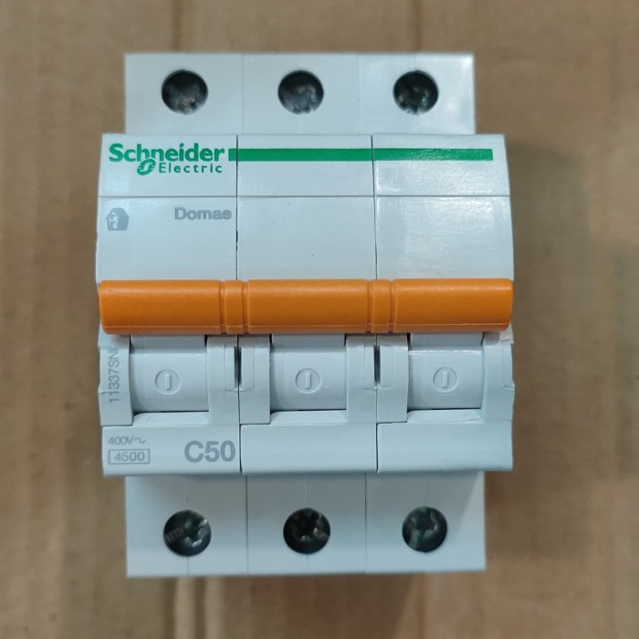 Jual MCB 3P 50A Domae schneider - Jakarta Pusat - Phin_Electrik | Tokopedia