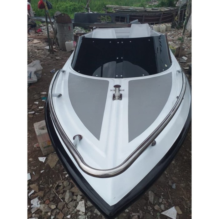 Jual Perahu Fiber Patroli Rescue Mancing Wisata / Transportasi Penarik ...
